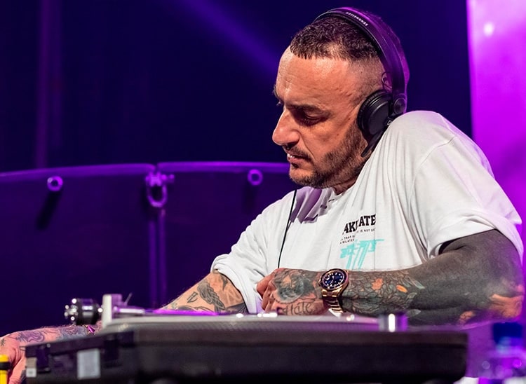 DJ Nano: 25 años creando música electrónica en España - Treintaycinco mm