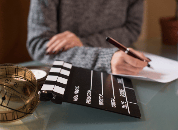 Cómo escribir un guion literario: pasos esenciales